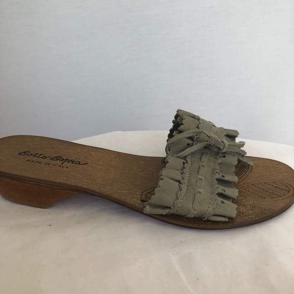 Sotto Sopra | Shoes | Sotto Sopra Sandals | Poshmark